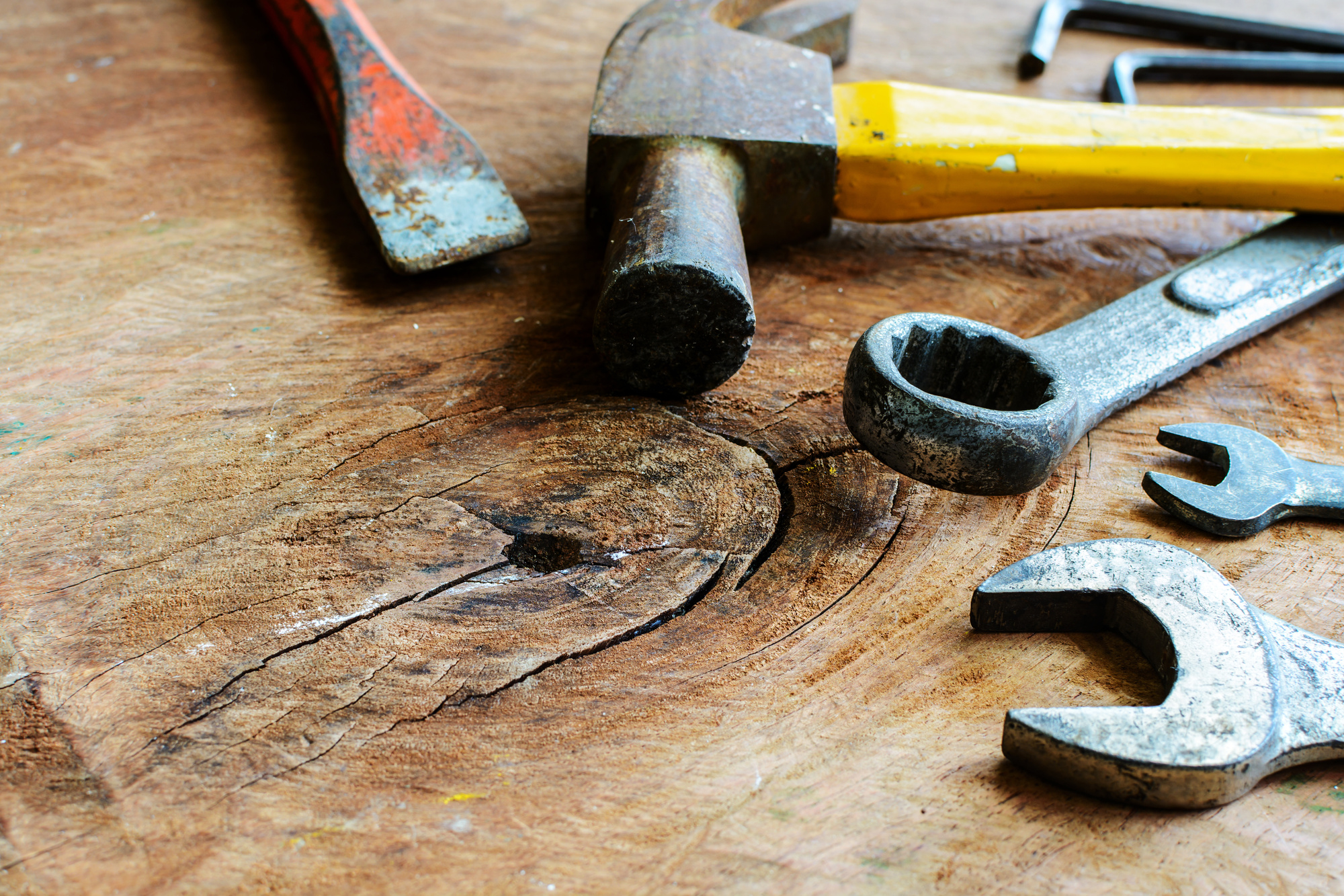 The 6 Mercedes Benz Tools You Need for DIY Repair - Online Auto Repair